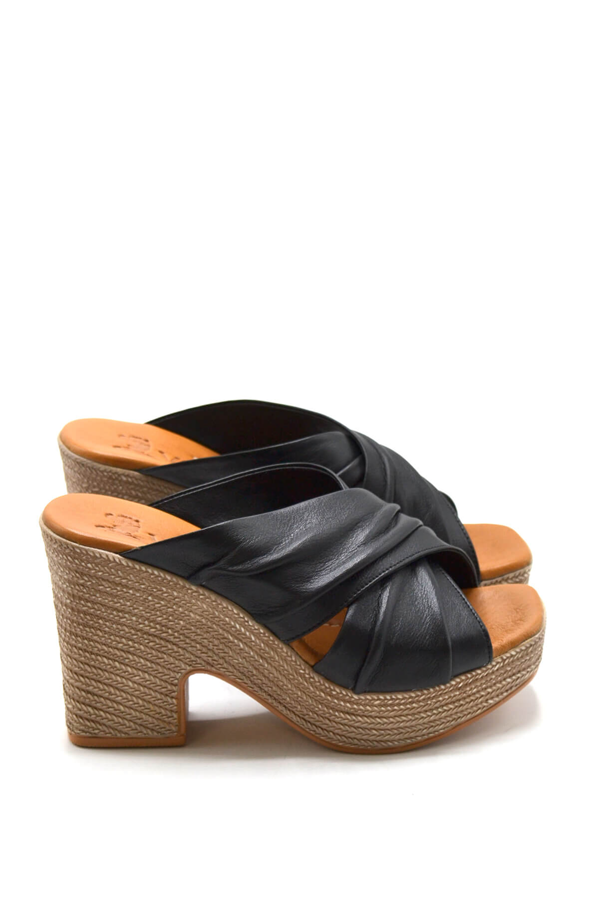 Venüs Ayakkabı Fabrika Satış Mağazası