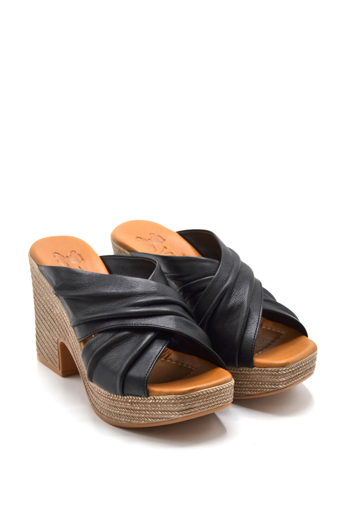 Venüs Ayakkabı Fabrika Satış Mağazası